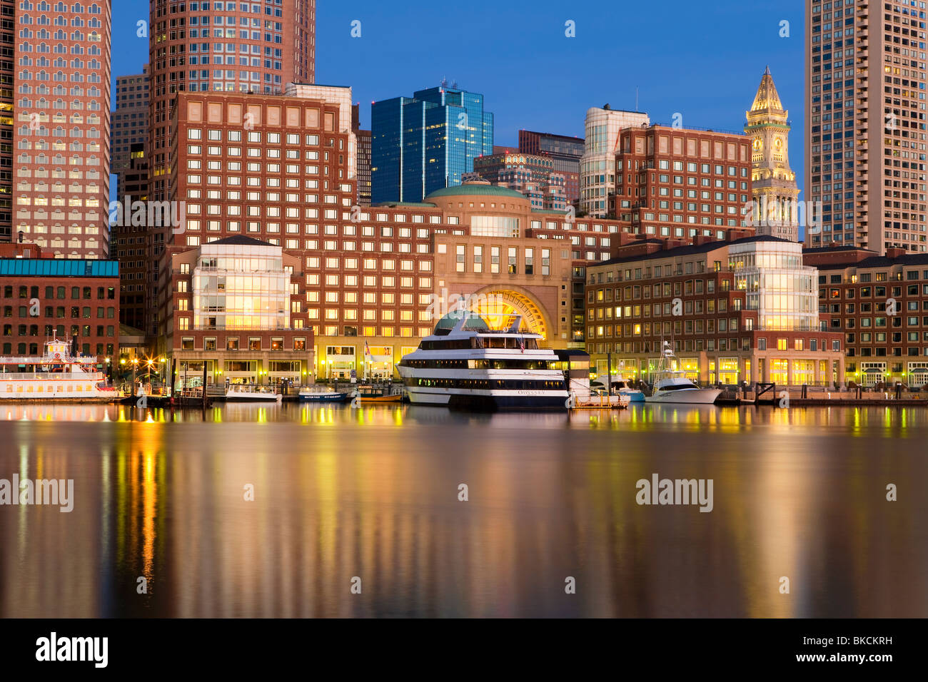 USA, Massachusetts, Boston, skyline and inner harbour including Rowes ...