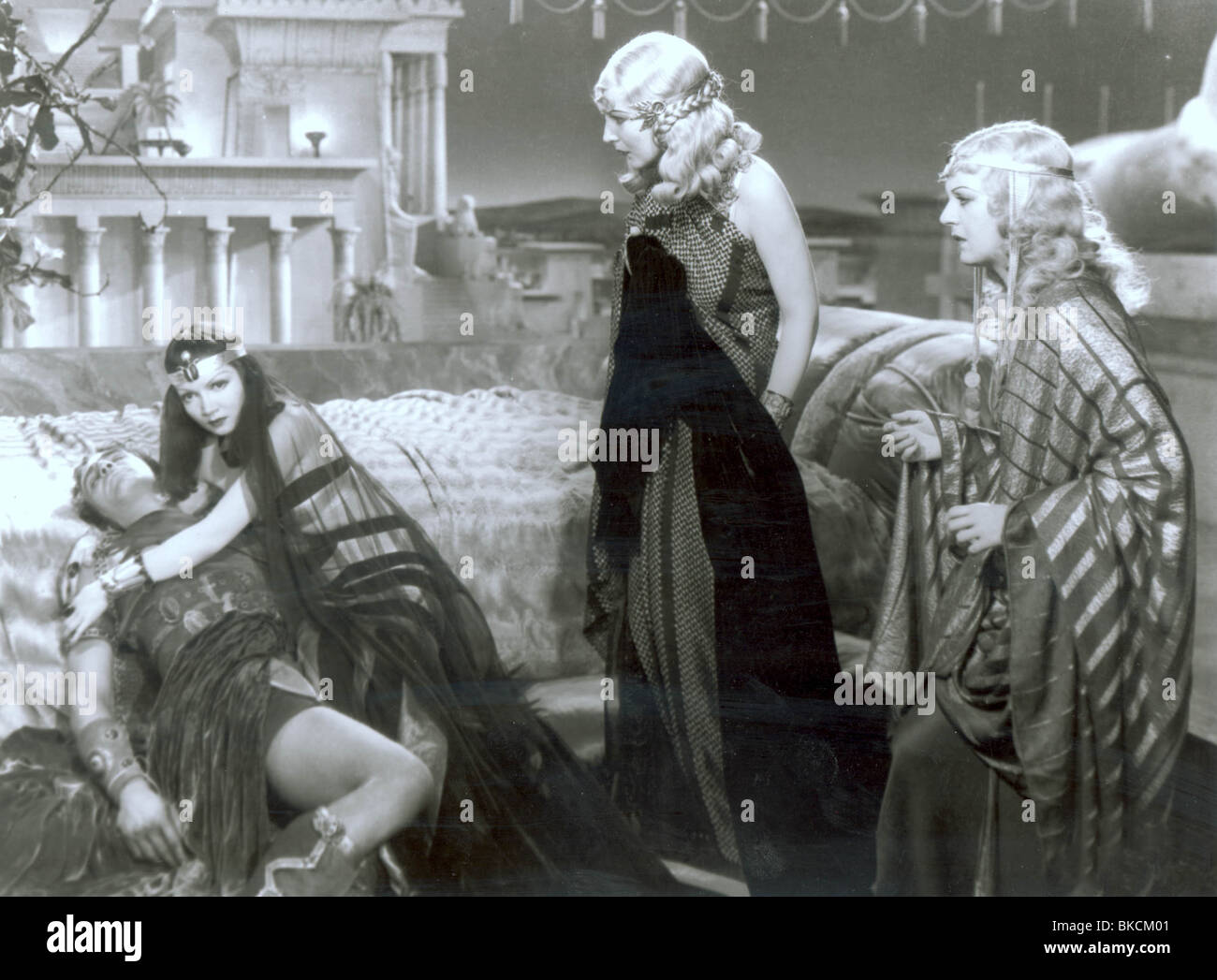 Cleopatra 1934 hi-res stock photography and images - Alamy