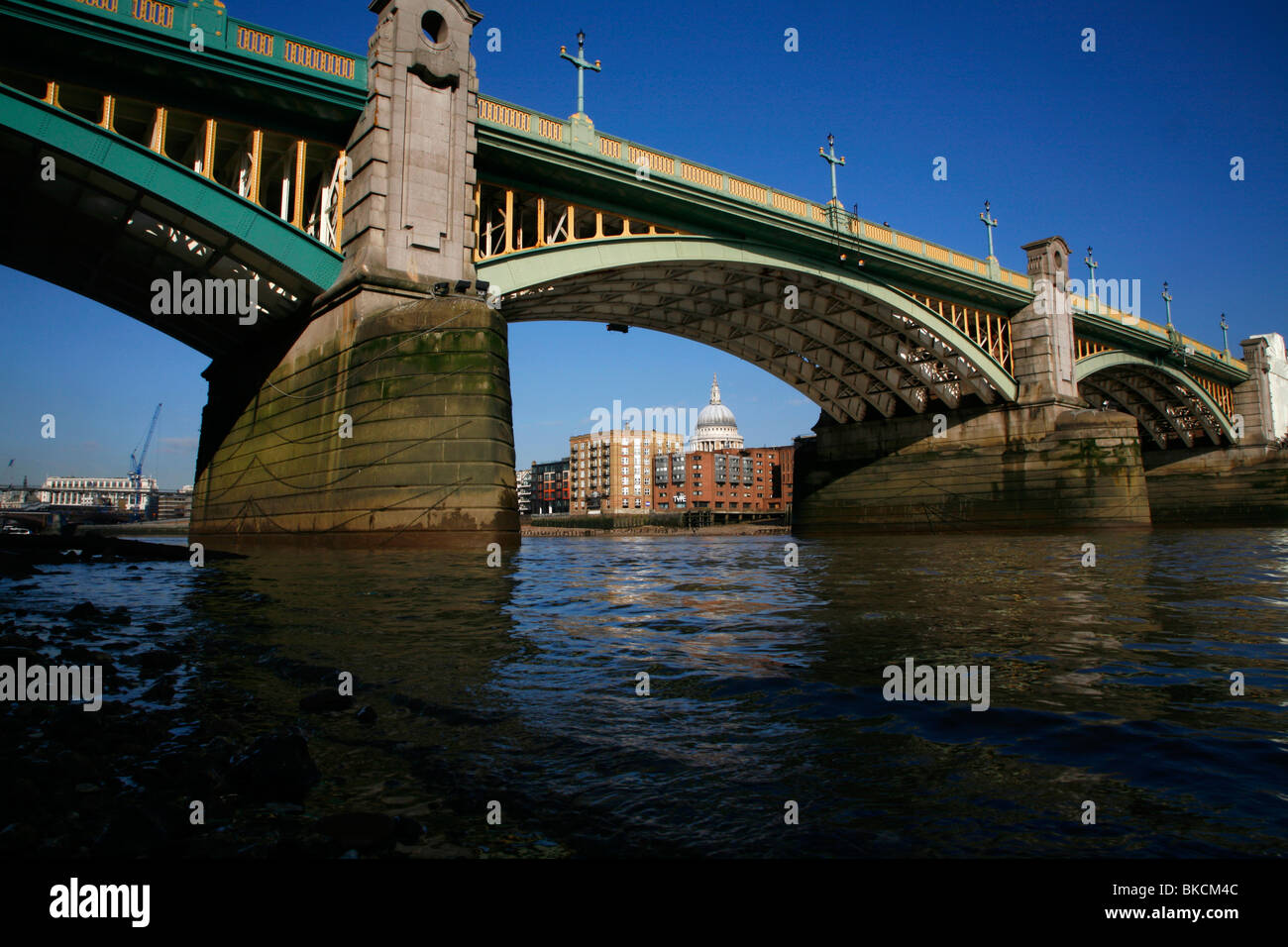View through the bridge hi-res stock photography and images - Alamy