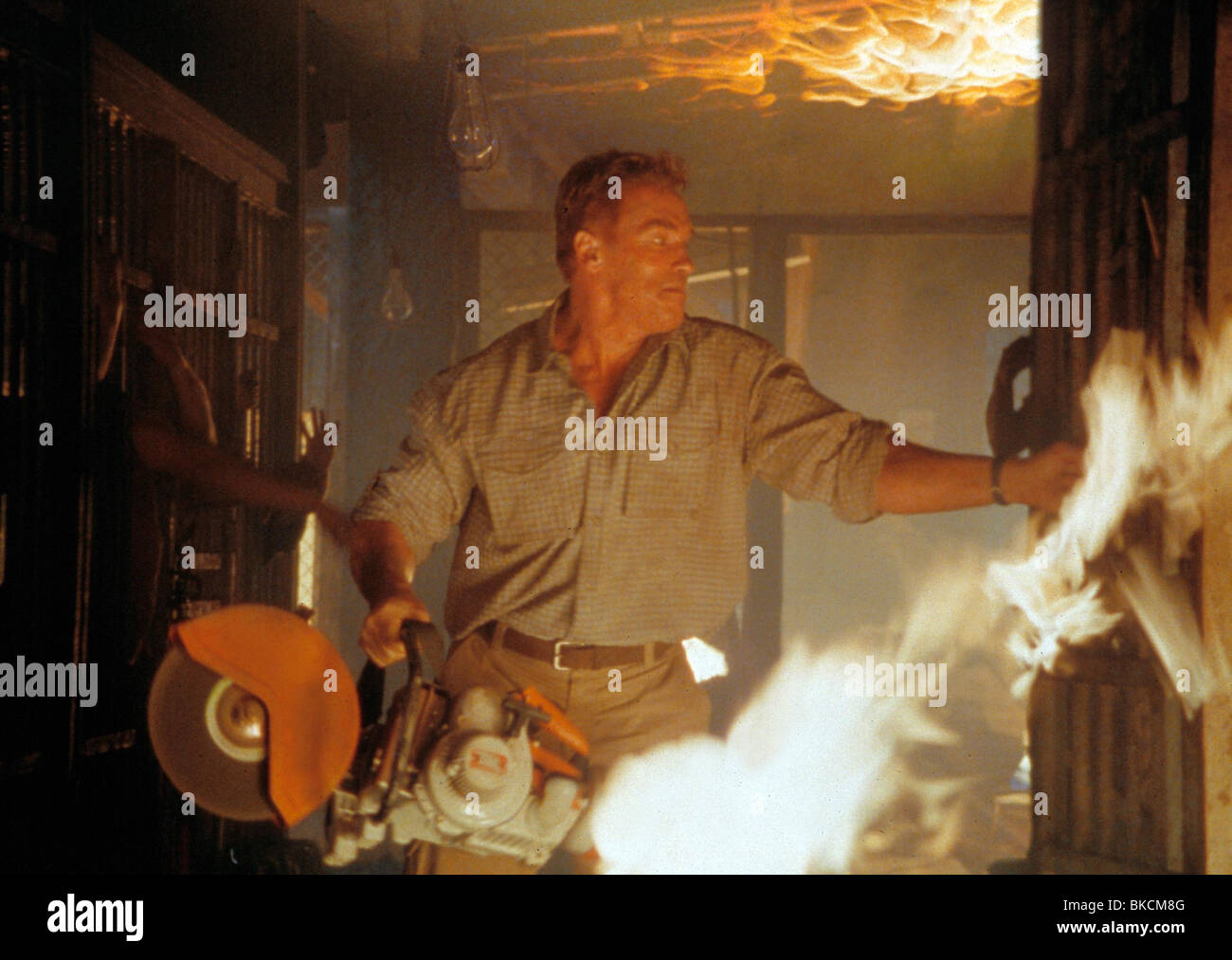 COLLATERAL DAMAGE (2002) ARNOLD SCHWARZENEGGER CLDM 012 Stock Photo - Alamy COLLATERAL DAMAGE (2002) ARNOLD SCHWARZENEGGER CLDM 012 Stock Photo - Alamy