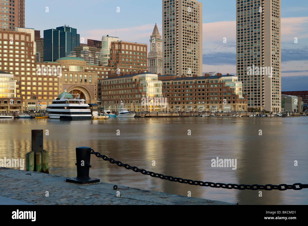 USA, Massachusetts, Boston, skyline and inner harbour including Rowes ...