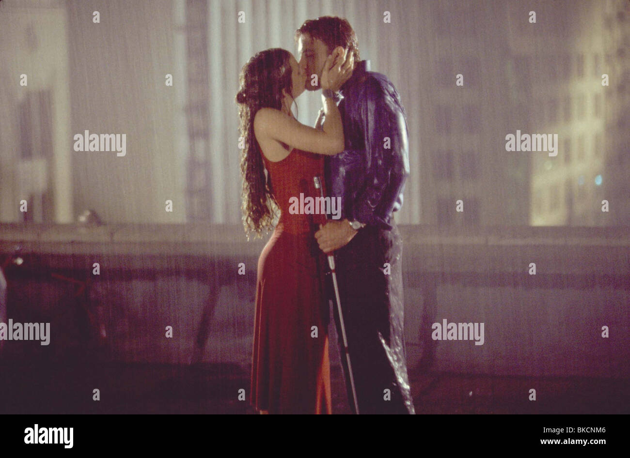 DAREDEVIL (2003) JENNIFER GARNER, BEN AFFLECK DRDV 001 64 Stock Photo ...