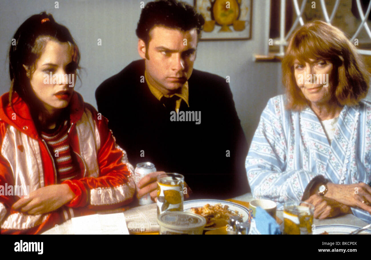 THE DAYTRIPPERS (1996) PARKER POSEY, LIEV SCHREIBER, ANNE MEARA DAYT ...