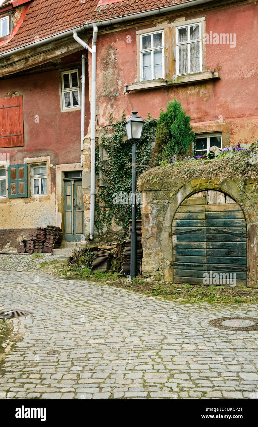 Farmhouse towns hi-res stock photography and images - Alamy