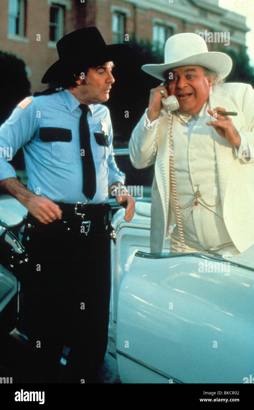 THE DUKES OF HAZZARD (TV - 1979) JAMES BEST, SORRELL BOOKE DKHZ 010 L ...