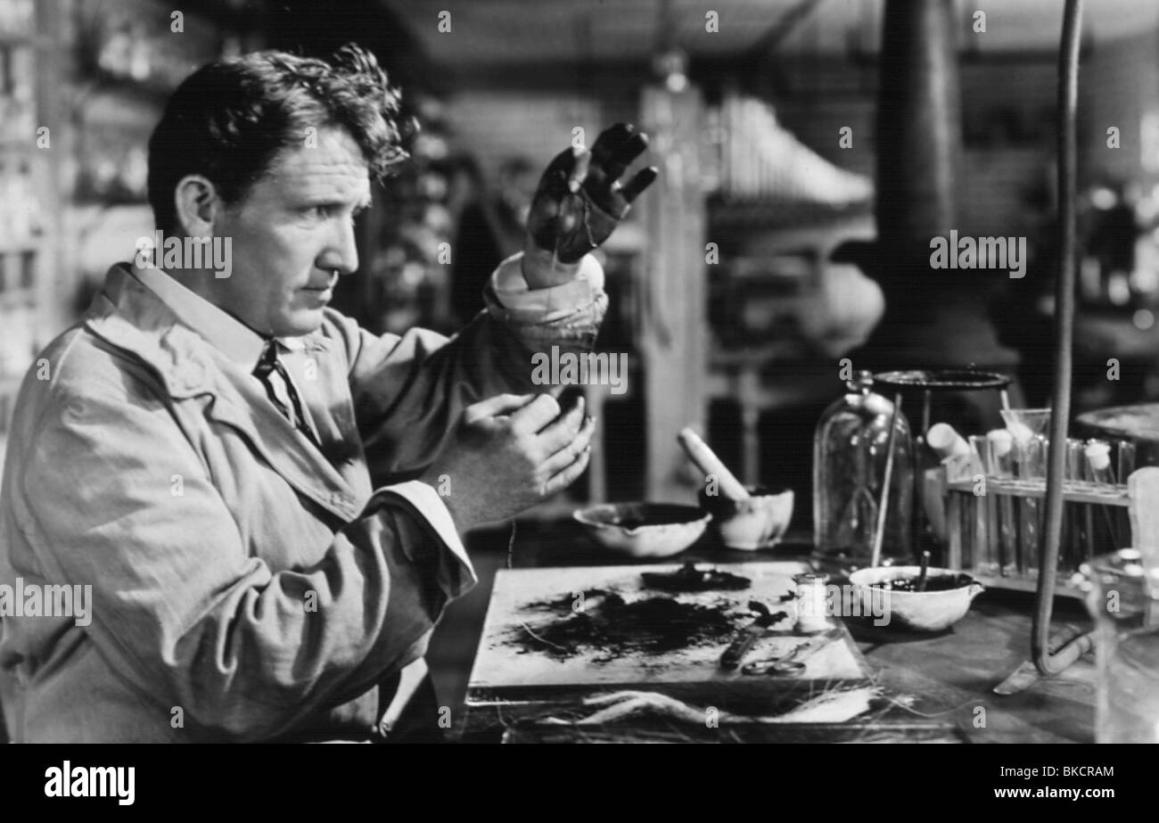 EDISON, THE MAN (1940) SPENCER TRACY ETM 004 Stock Photo - Alamy