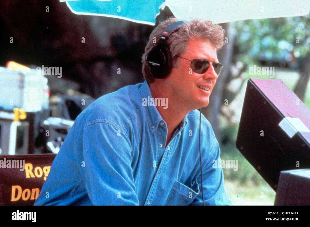 ROGER DONALDSON (DIR) ON SET THE GETAWAY (1994) DOLD 001 Stock Photo ...