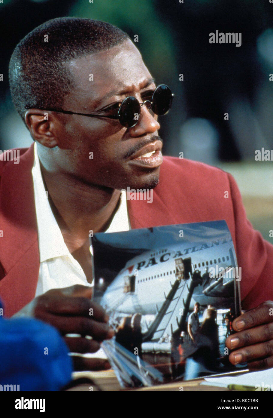 DROP ZONE -1994 WESLEY SNIPES Stock Photo - Alamy