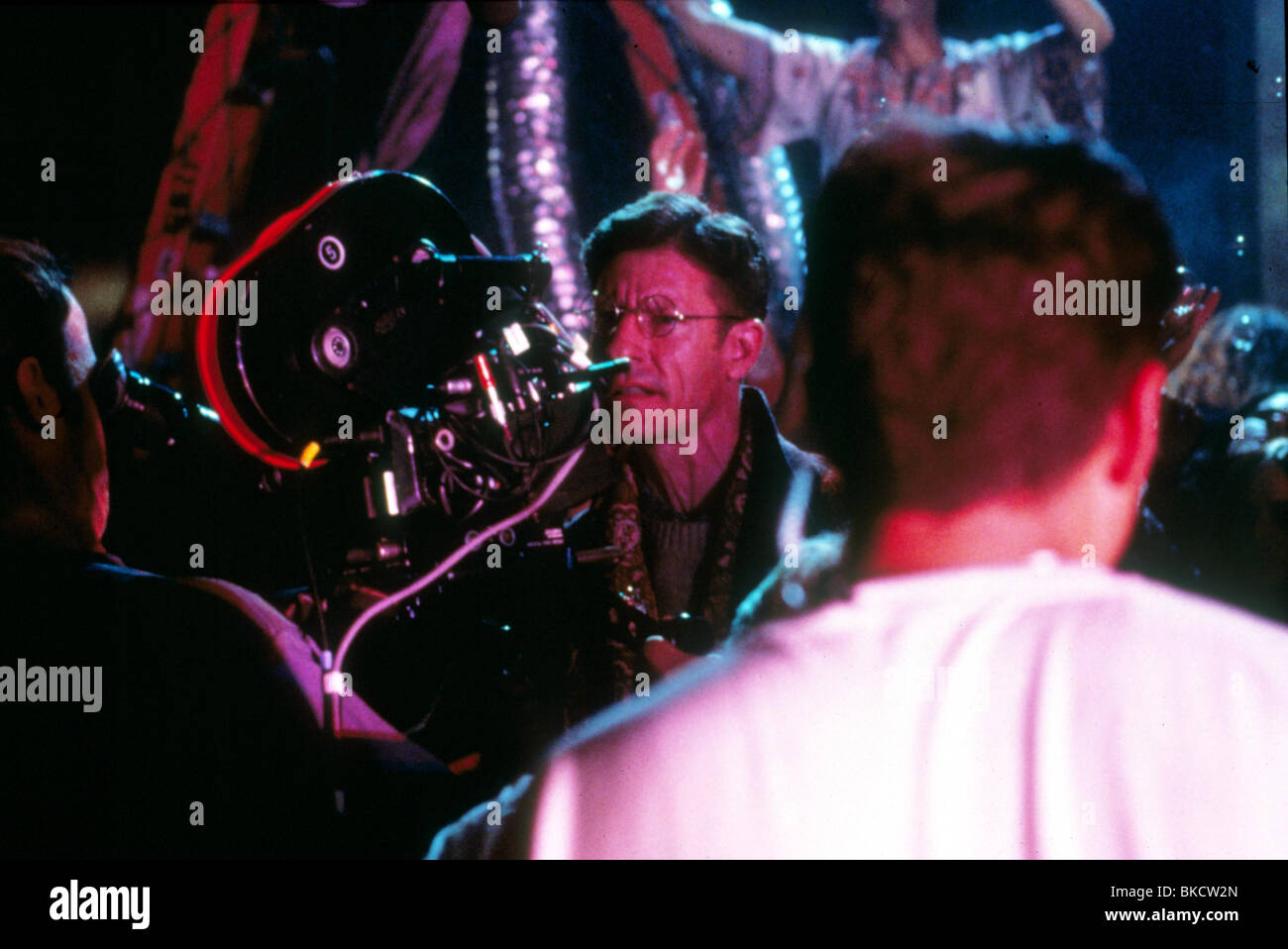 FILMING PRODUCTION (ALT) LOCATION (ALT) BEHIND THE SCENES (ALT) ON SET ...