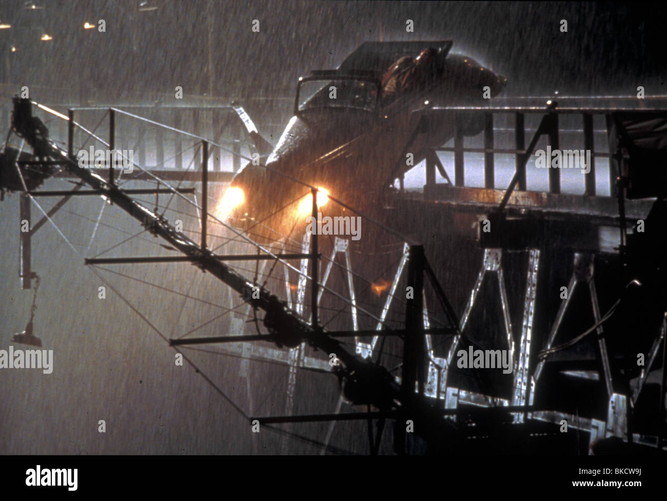 FILMING PRODUCTION (ALT) BEHIND THE SCENES (ALT) LOCATION (ALT) ON SET ...