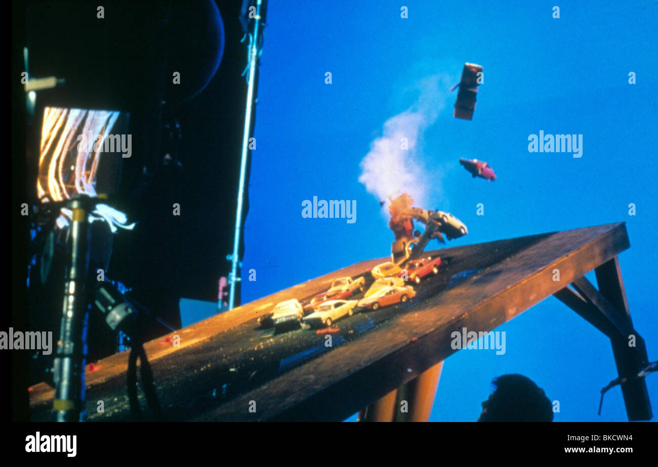 FILMING PRODUCTION (ALT) BEHIND THE SCENES (ALT) LOCATION (ALT) ON SET ...