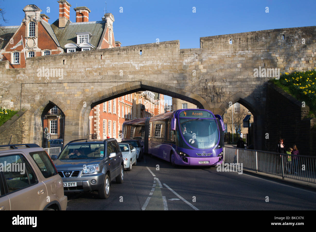 Bus walls hi-res stock photography and images - Alamy