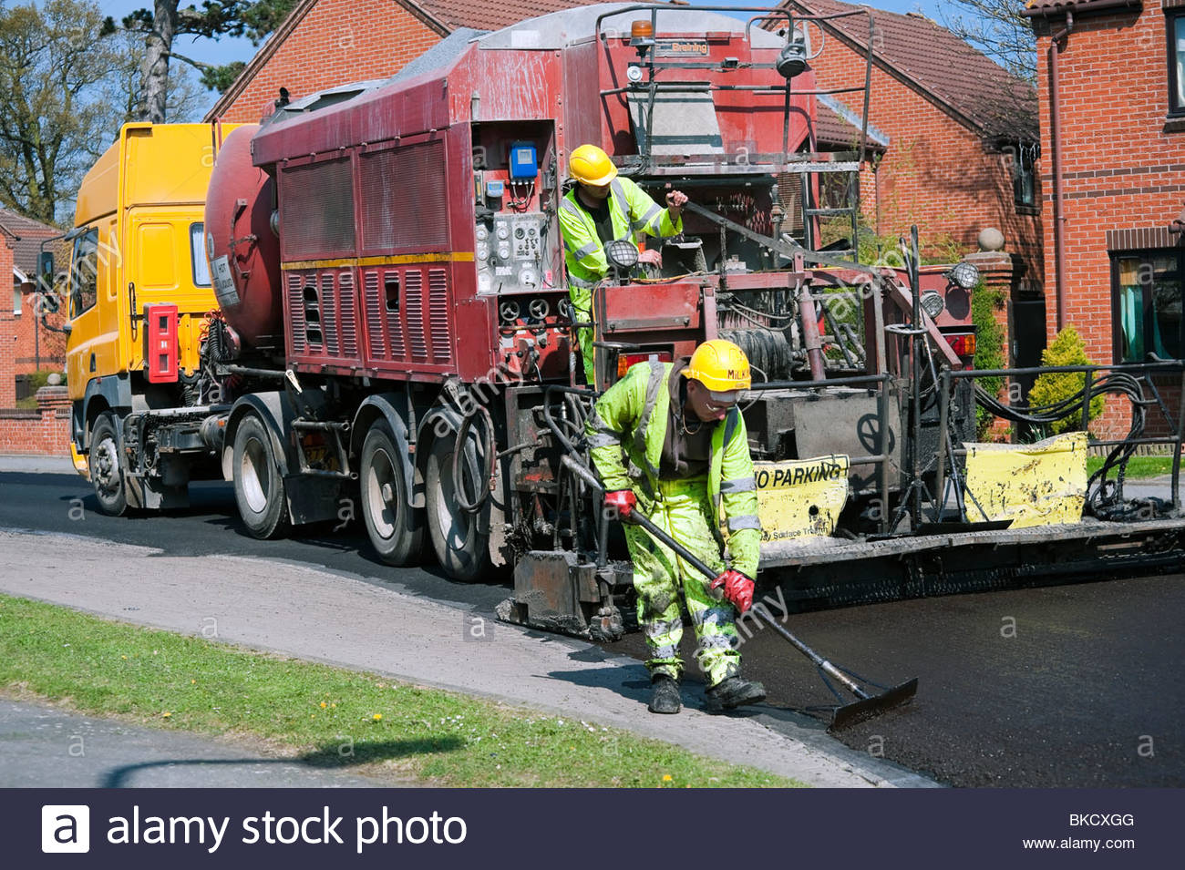 Tarmac Laying Stock Photos & Tarmac Laying Stock Images - Alamy