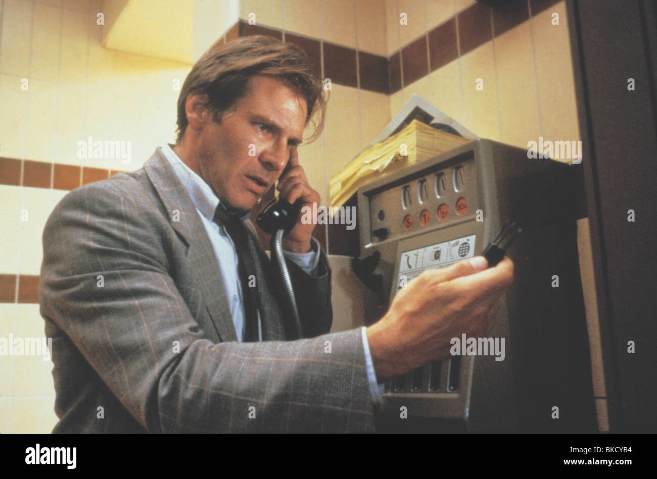Frantic 1988 harrison ford hi-res stock photography and images - Alamy