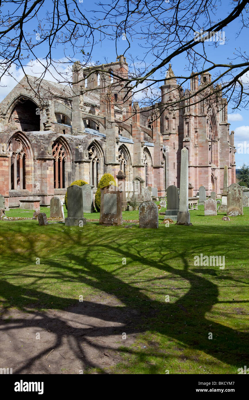 Melrose abbey scotland hi-res stock photography and images - Alamy