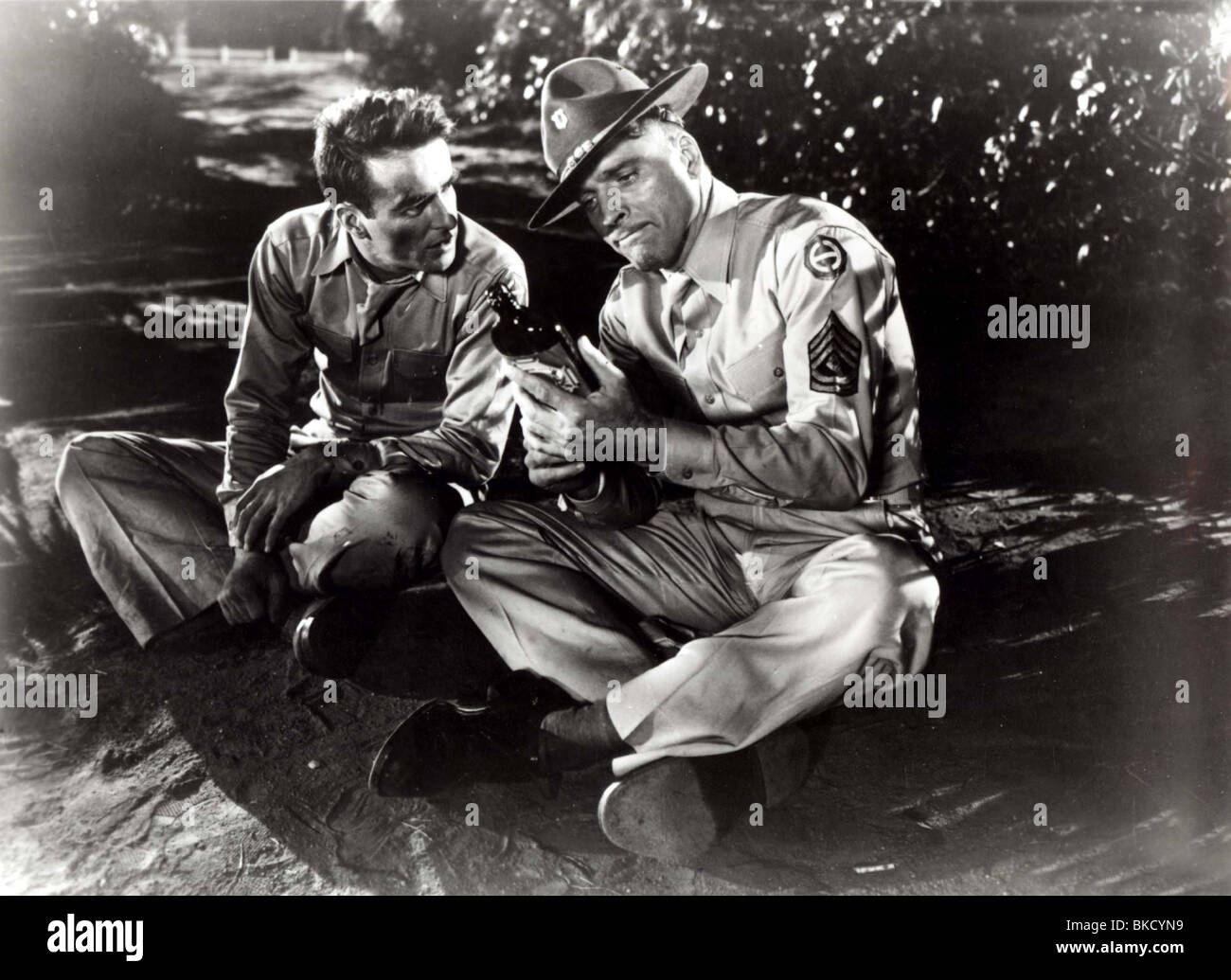 Montgomery clift burt lancaster hi-res stock photography and images - Alamy