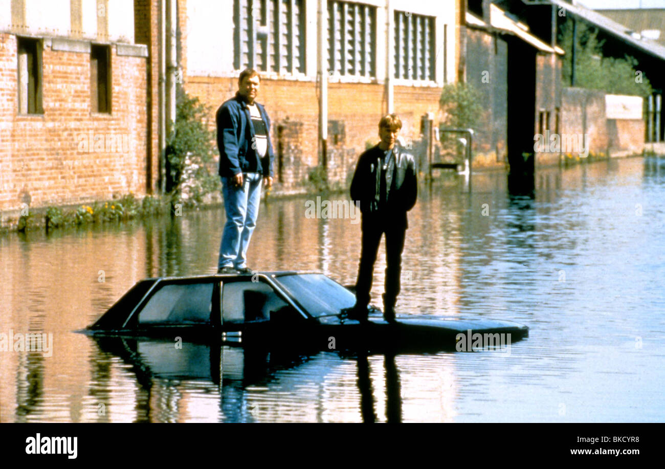 Full monty robert carlyle hi-res stock photography and images - Alamy