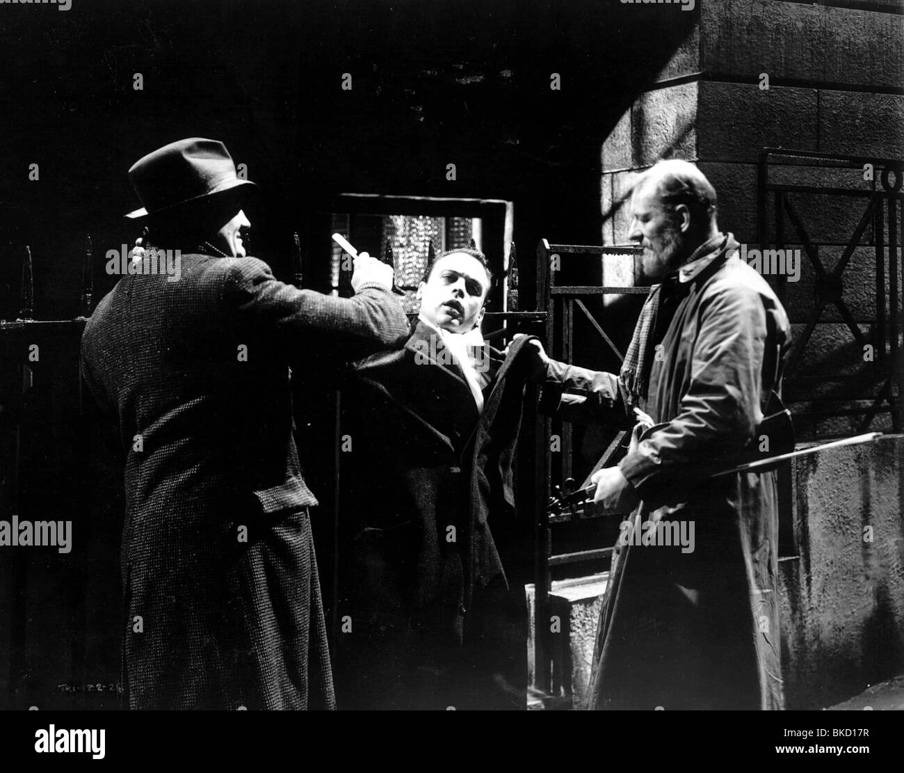 GOOD TIME GIRL (1948) HERBERT LOM GDTG 007P Stock Photo - Alamy