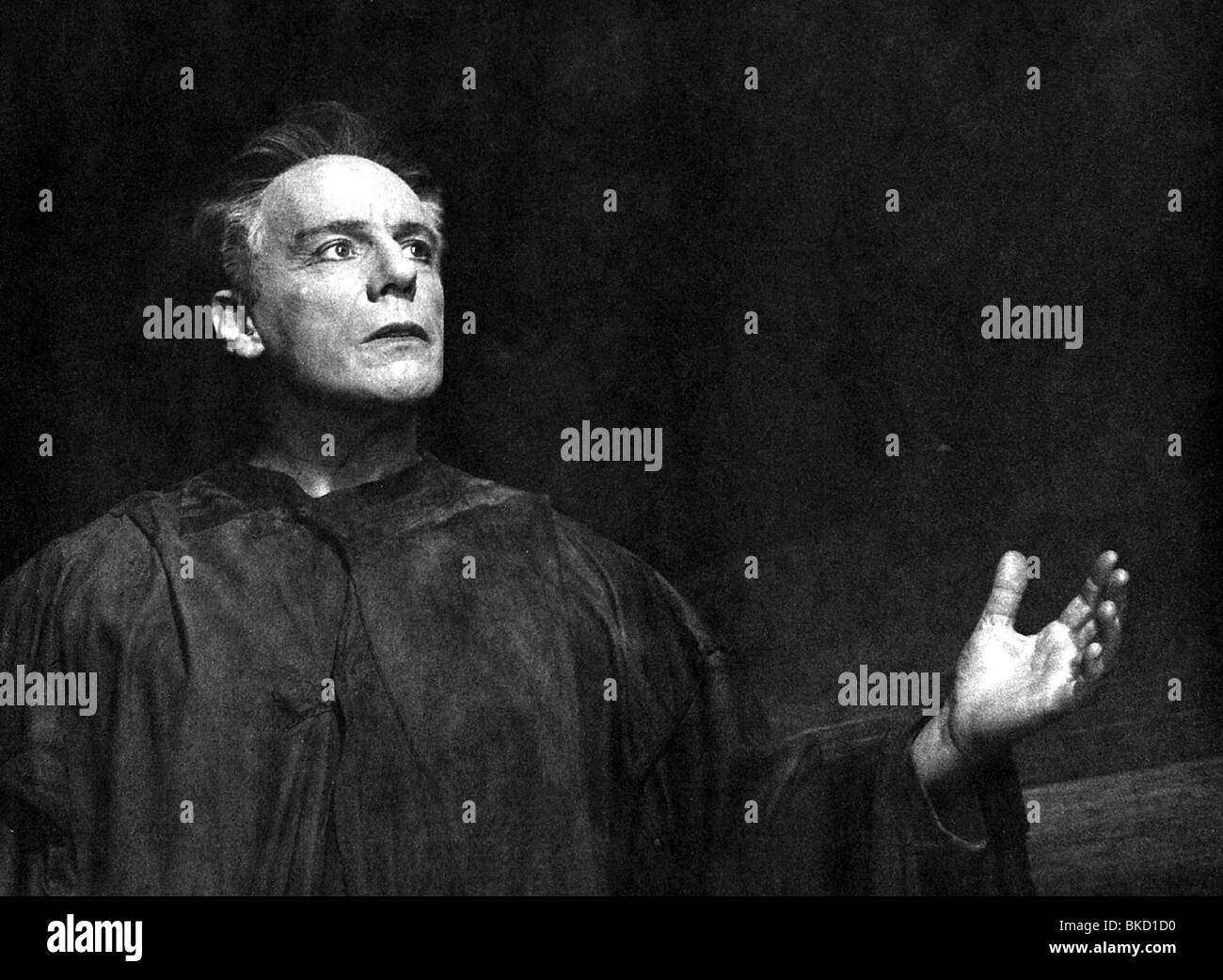 Prospero the tempest hi-res stock photography and images - Alamy