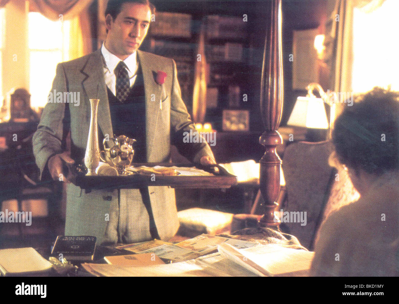 GUARDING TESS (1994) NICOLAS CAGE, SHIRLEY MACLAINE GTES 009FOH Stock ...