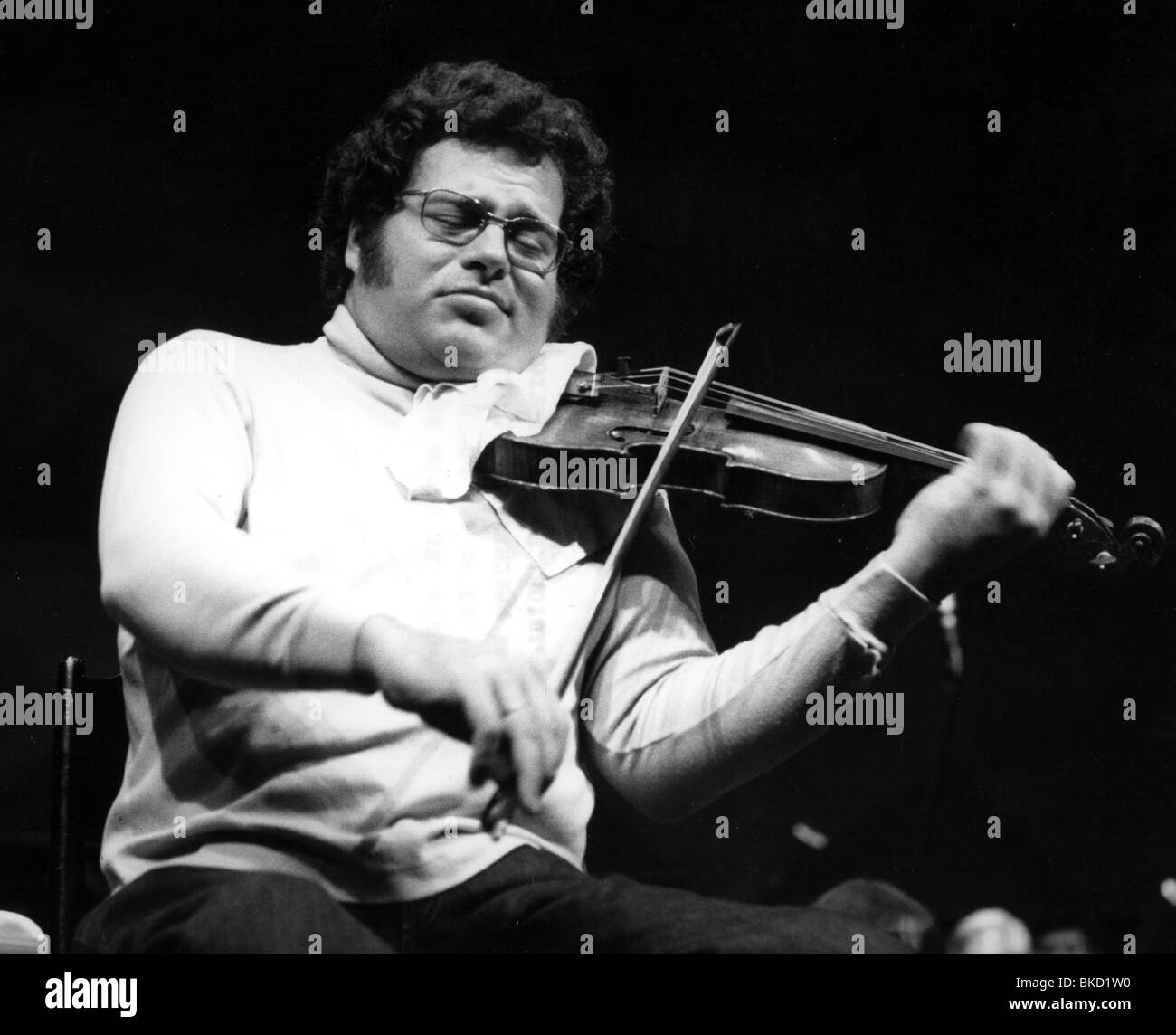 Itzhak perlman hi-res stock photography and images - Alamy