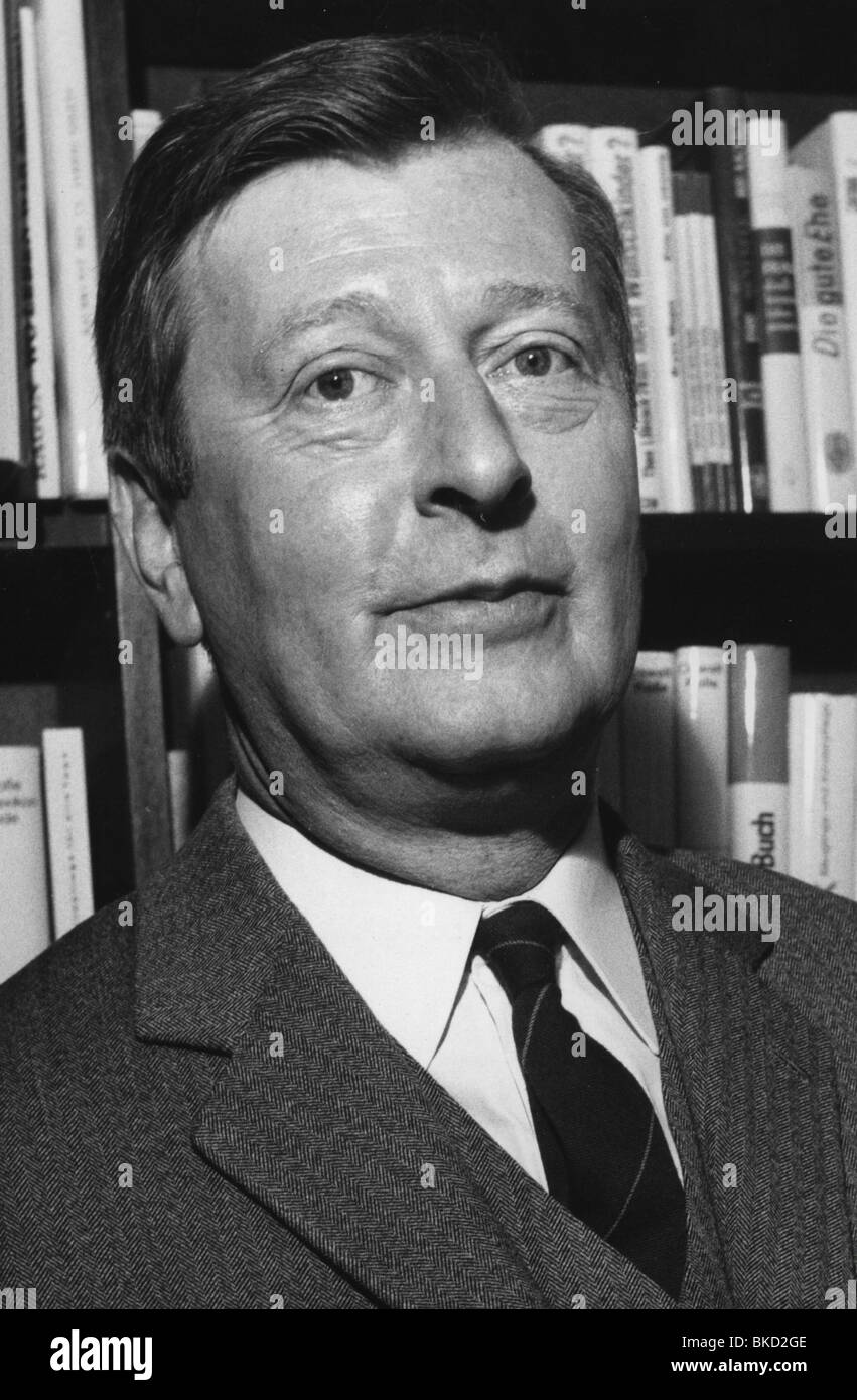 1921 1994 hi-res stock photography and images - Alamy