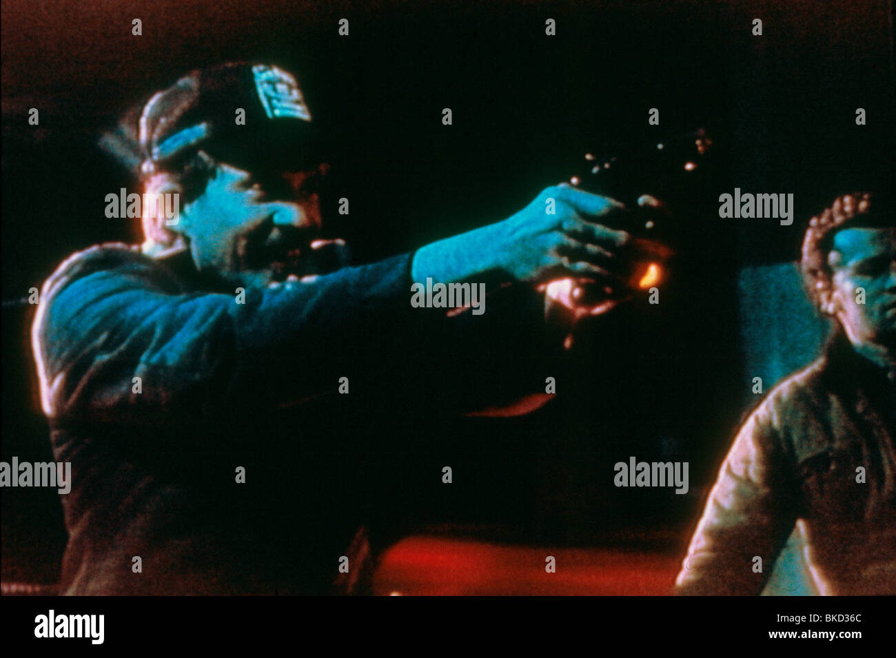 Portrait of a serial killer 1990 tom hi-res stock photography and ...