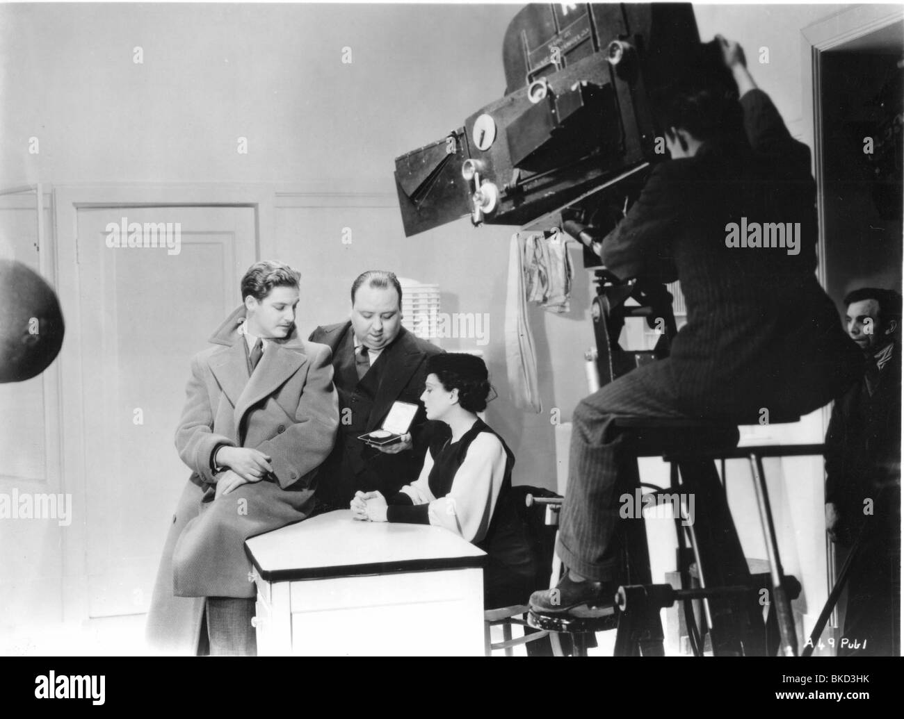 Madeleine carroll the 39 steps hi-res stock photography and images - Alamy