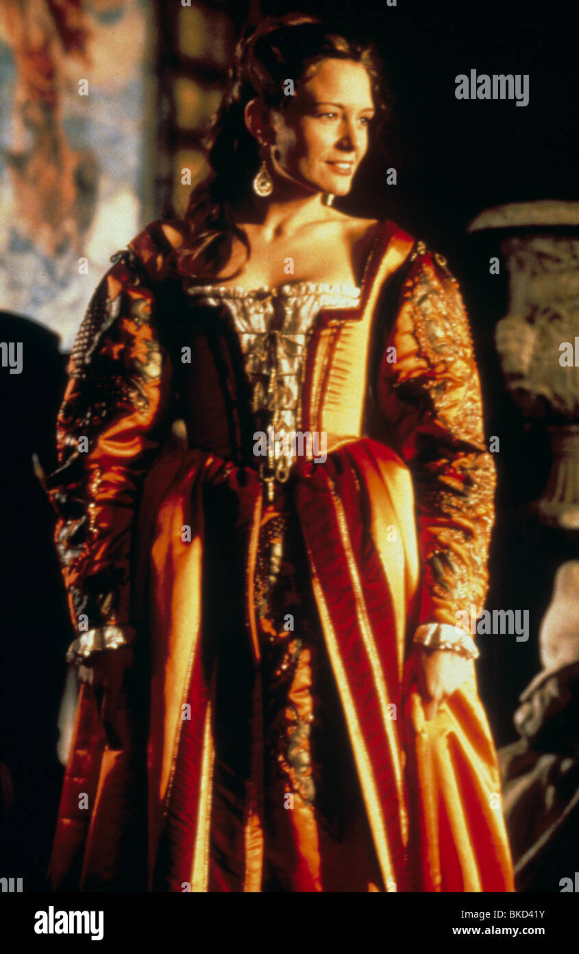 Courtesan 1999 dangerous beauty alt hi-res stock photography and images ...