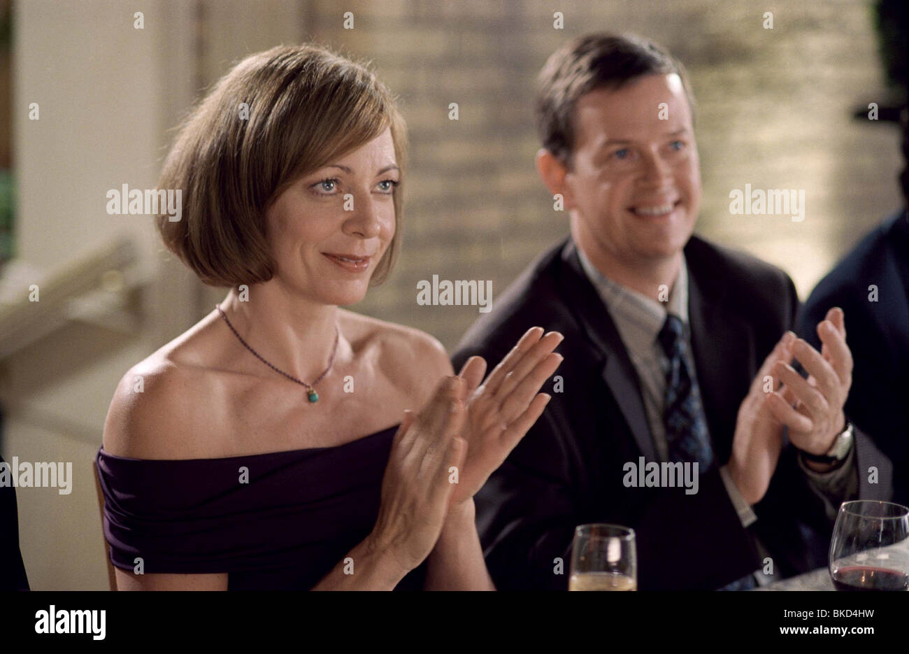 HOW TO DEAL (2003) ALLISON JANNEY, DYLAN BAKER HTDL 001-021 Stock Photo ...