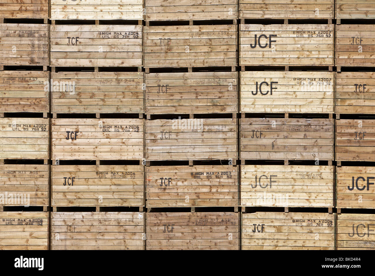 Stacks of empty wooden potato boxes Stock Photo - Alamy