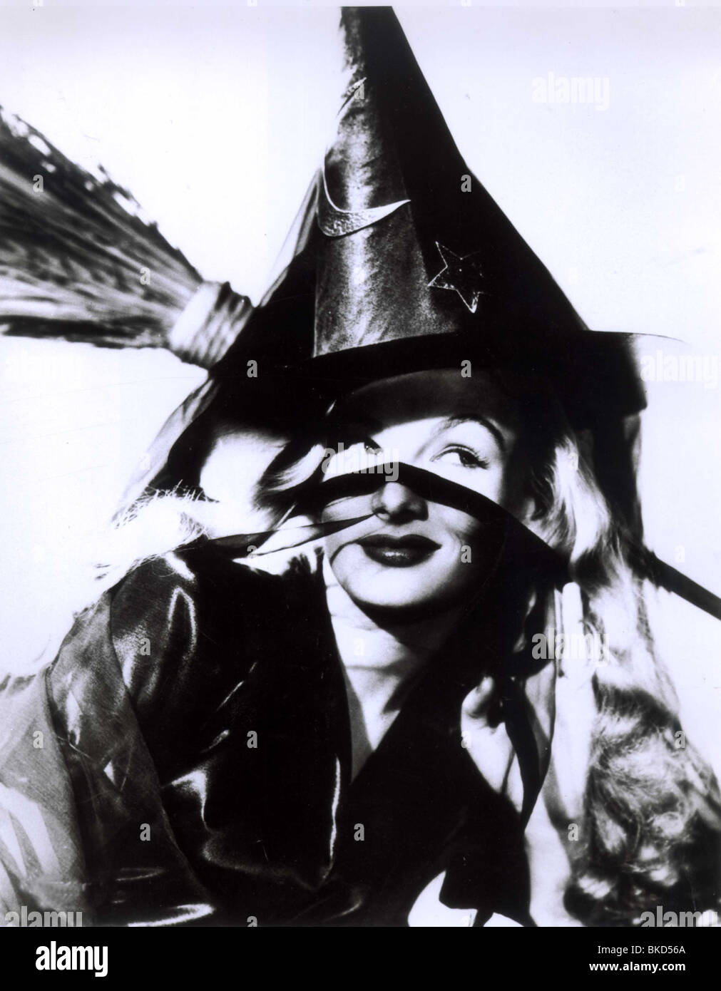 Imaw hi-res stock photography and images - Alamy