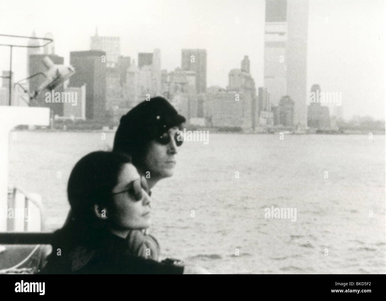 IMAGINE - JOHN LENNON (1988) YOKO ONO, JOHN LENNON IMJL 004P Stock ...