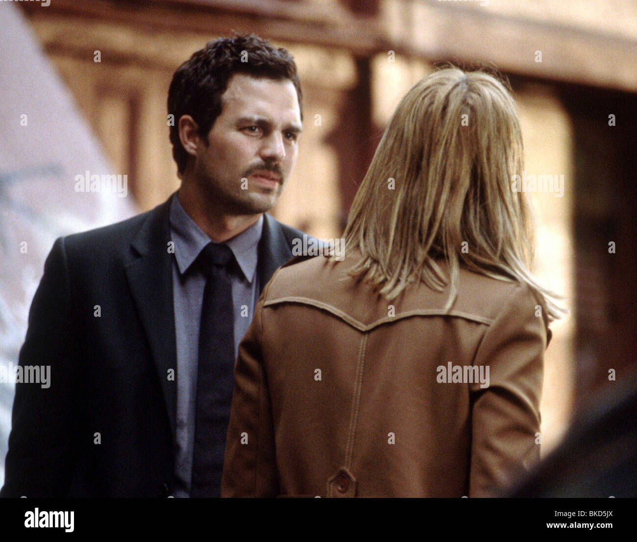 IN THE CUT (2003) MARK RUFFALO, MEG RYAN ITHC 002-13 Stock Photo - Alamy