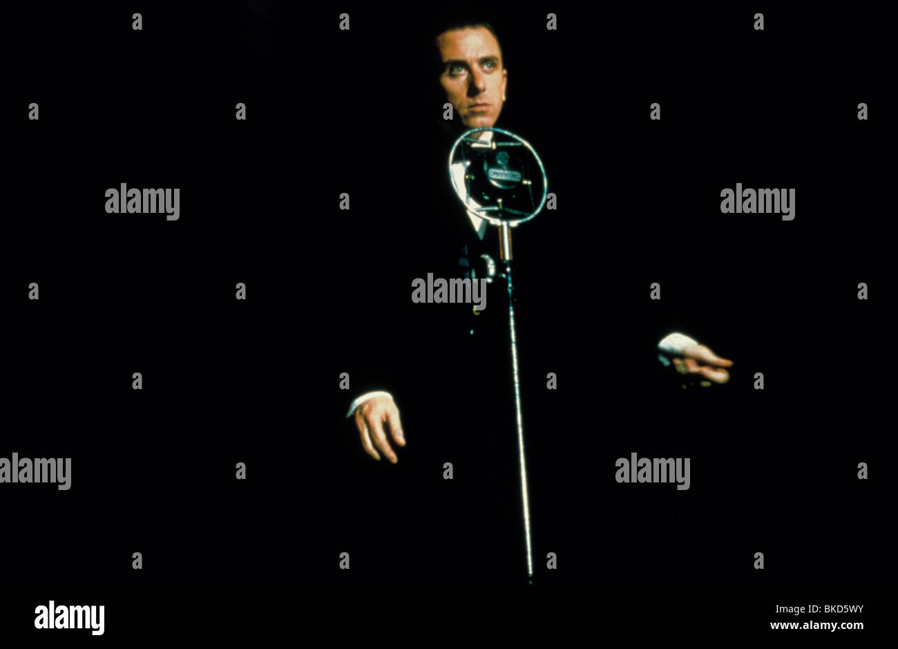 Unbesiegbar hi-res stock photography and images - Alamy