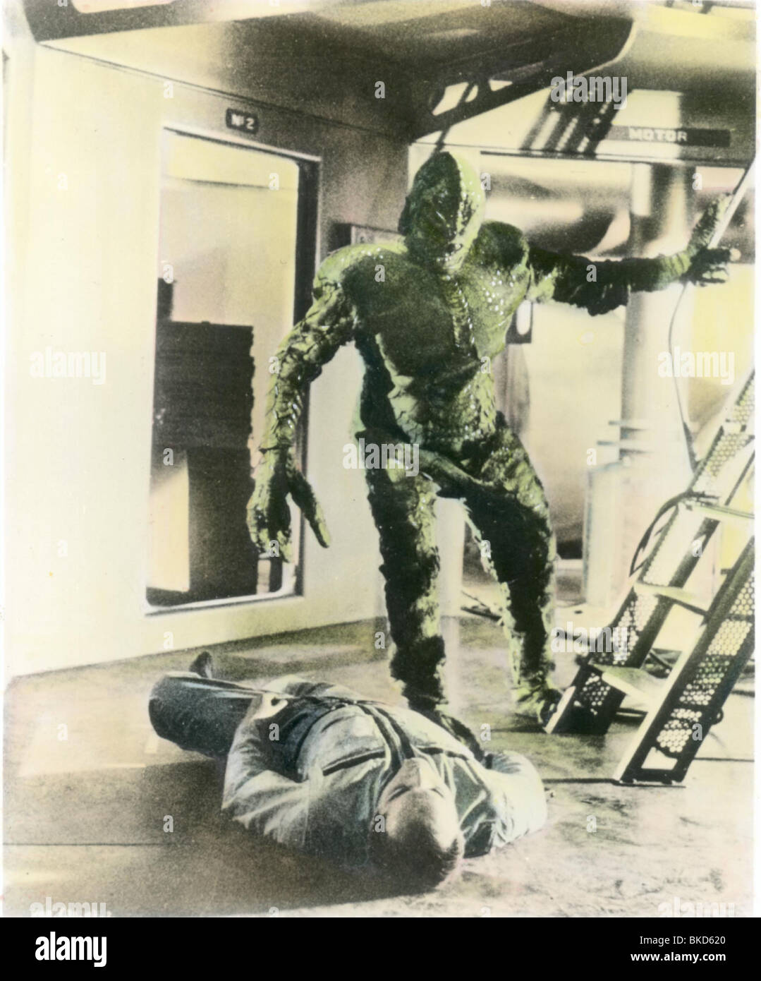 IT! THE TERROR FROM BEYOND SPACE (1958) IBYD 003CP Stock Photo - Alamy