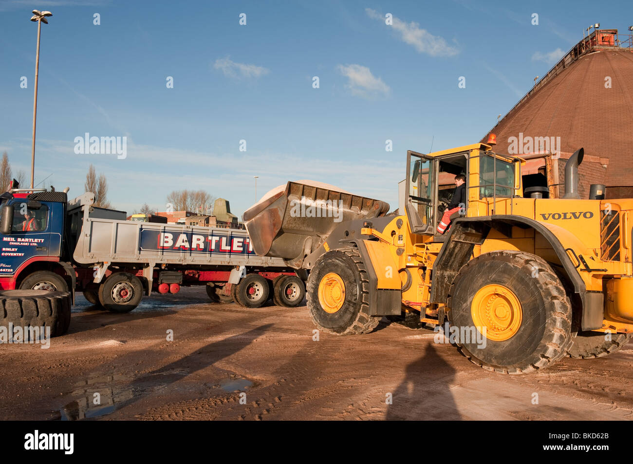 Mine loading hi-res stock photography and images - Alamy