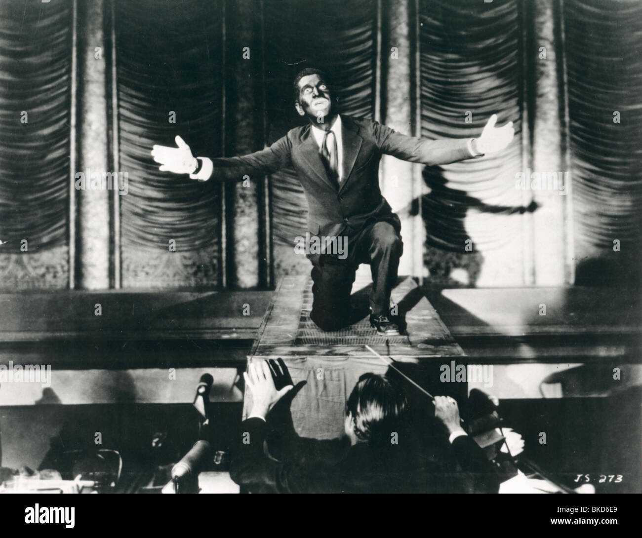 THE JAZZ SINGER (1927) AL JOLSON JZSG 003P Stock Photo - Alamy