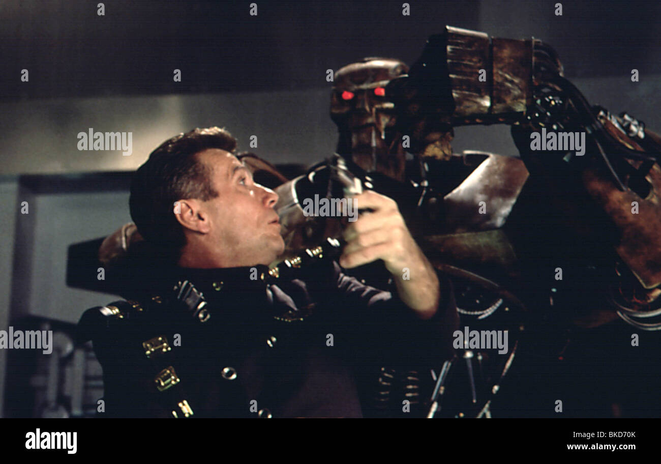 Judge dredd 1995 hi-res stock photography and images - Alamy