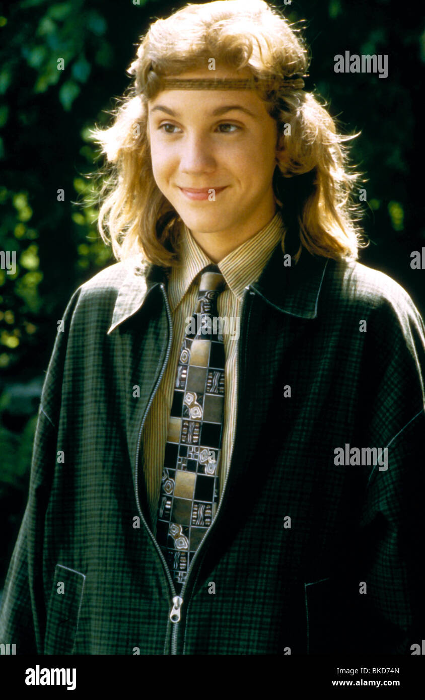 JUNGLE 2 JUNGLE (1997) CREDIT DISNEY SAM HUNTINGDON J2J 012 Stock Photo ...