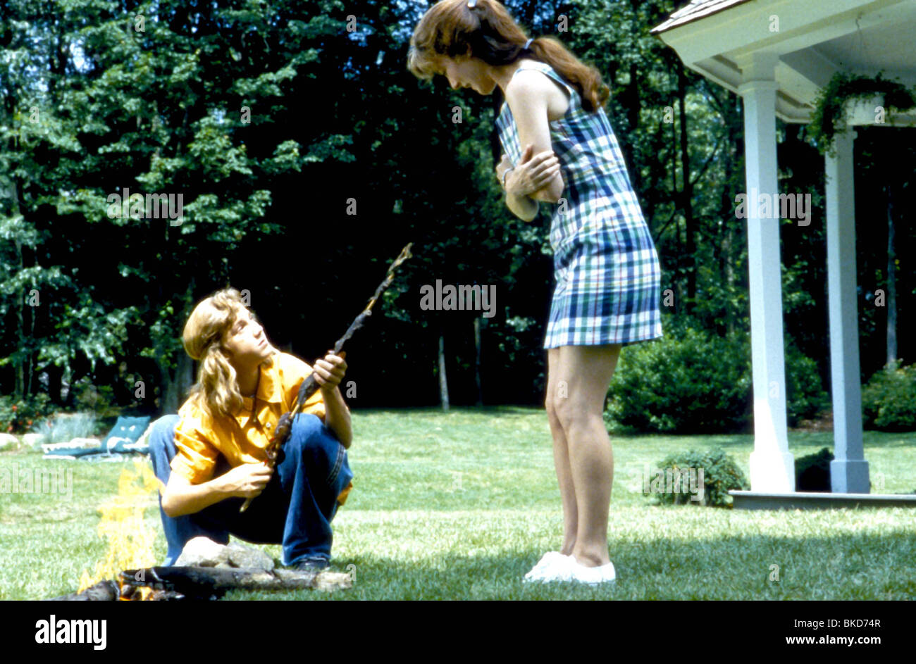 JUNGLE 2 JUNGLE (1997) CREDIT DISNEY SAM HUNTINGDON J2J 013 Stock Photo ...