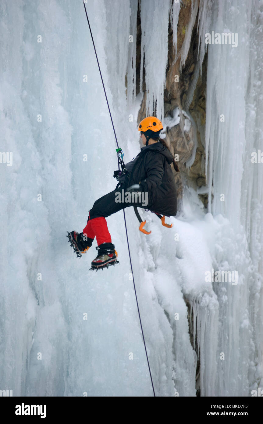Rock repelling hi-res stock photography and images - Alamy