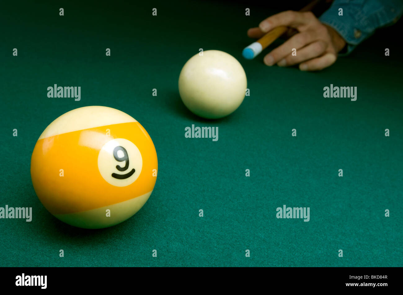 Green felt billiard table with billiard balls hi-res stock photography ...