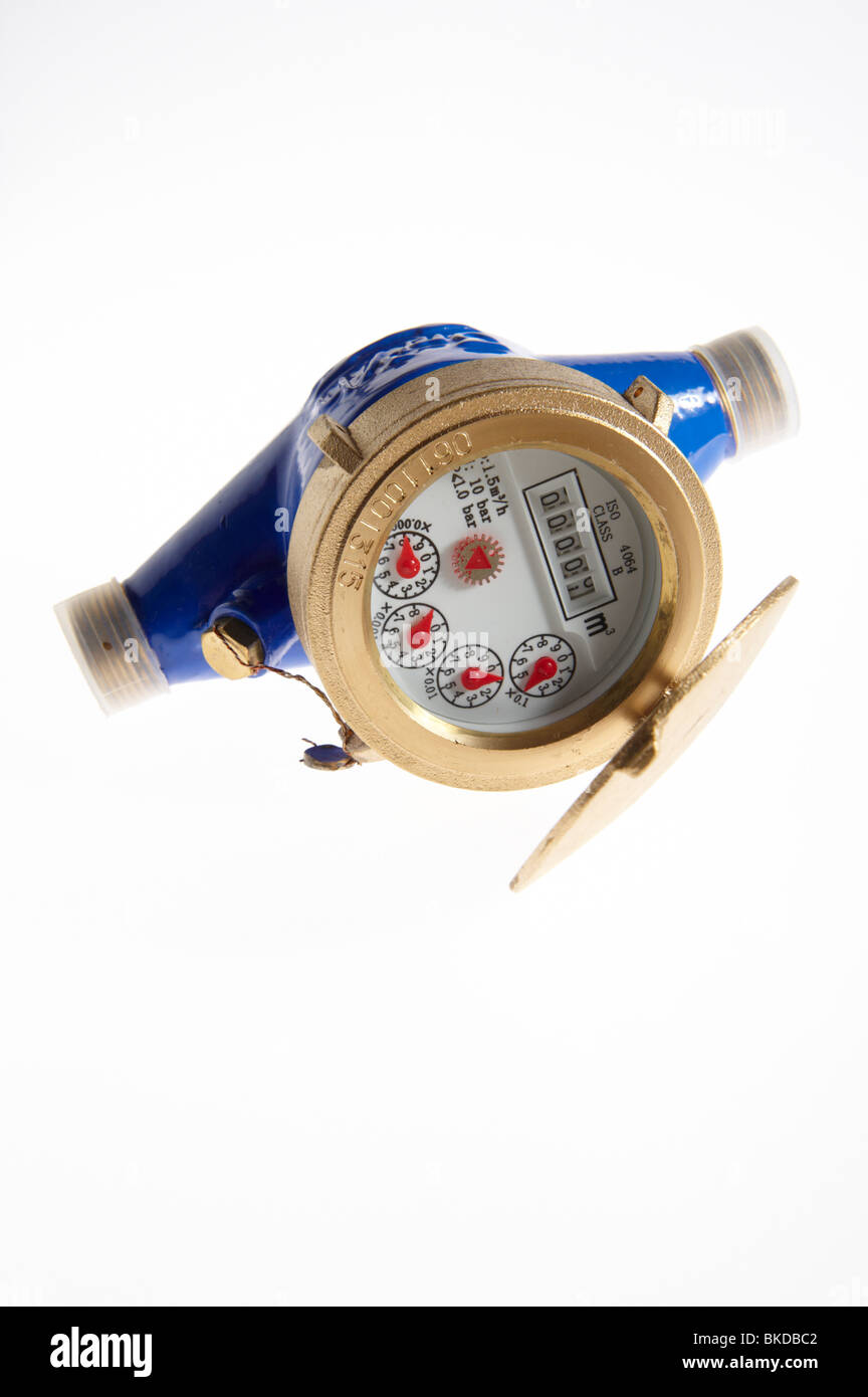 Water meter set on zero unused Stock Photo - Alamy