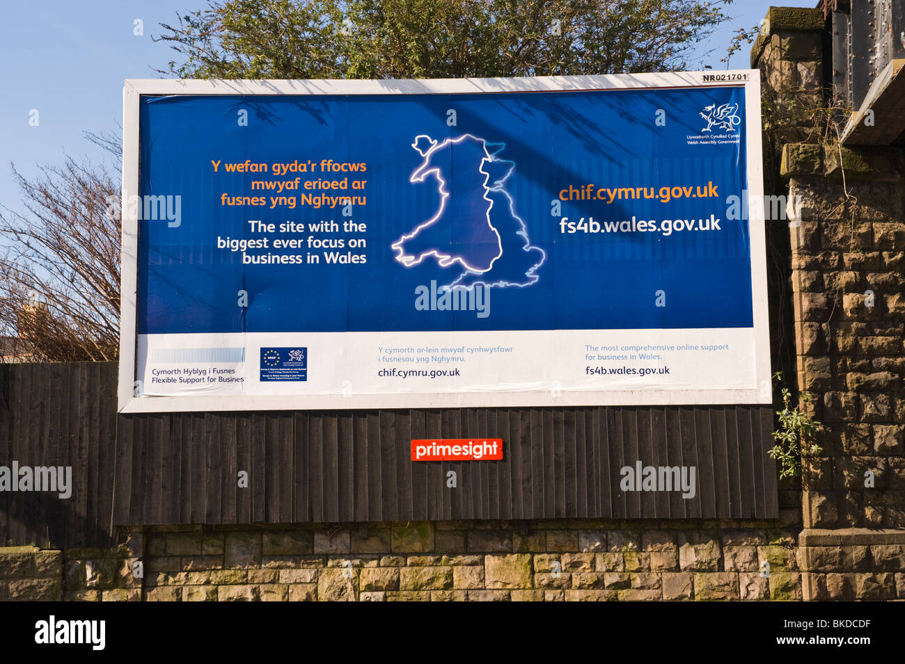 primesight site for Welsh Assembly Government bilingual Welsh English ...