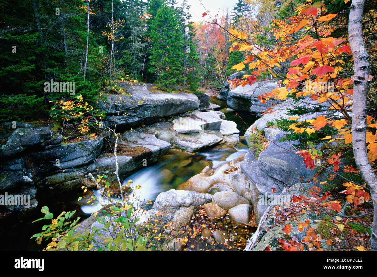Granite rocks of Ammonoosuc River in Fall, White Mountains, New ...