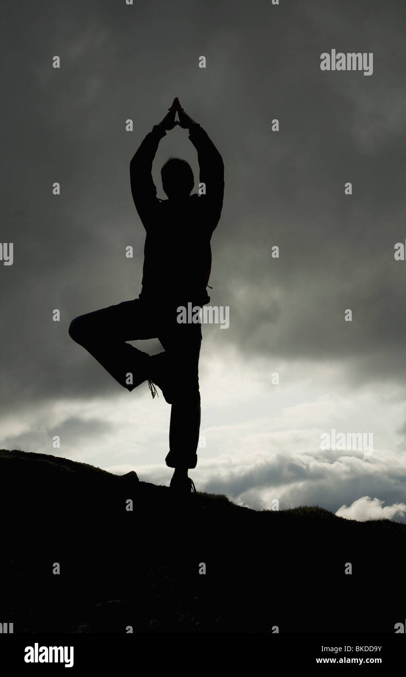 Standing stand pose position hi-res stock photography and images - Alamy