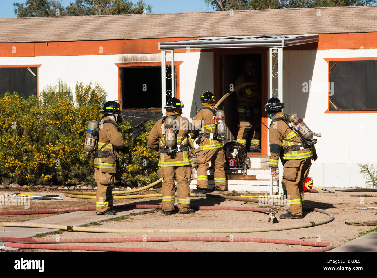Firefighters hi-res stock photography and images - Alamy