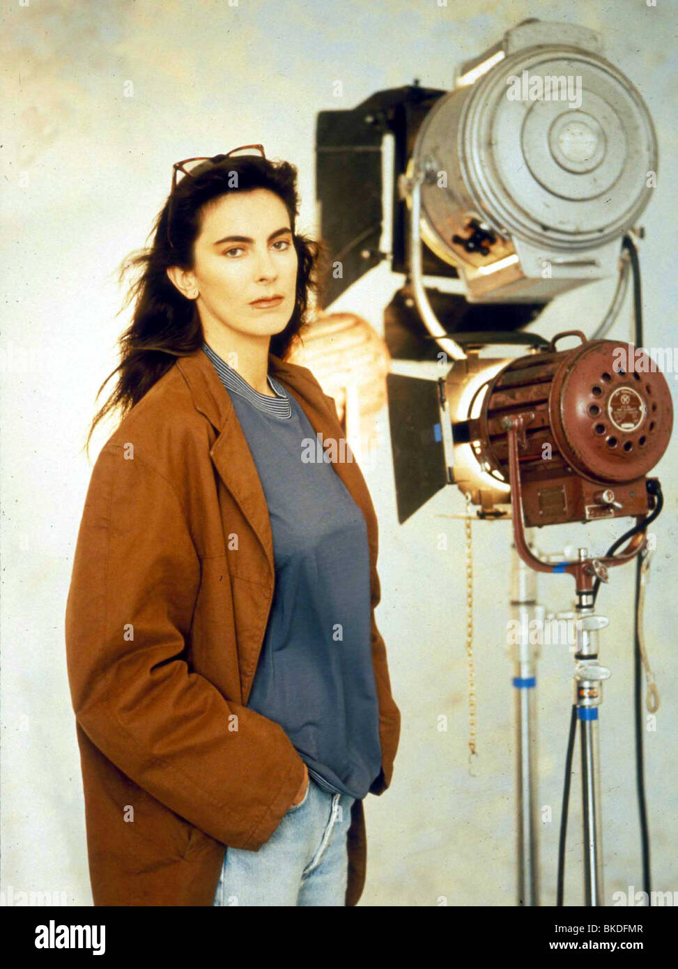 KATHRYN BIGELOW (DIR) O/S 'POINT BREAK' (1991) KTBL 015 Stock Photo - Alamy KATHRYN BIGELOW (DIR) O/S 'POINT BREAK' (1991) KTBL 015 Stock Photo - Alamy