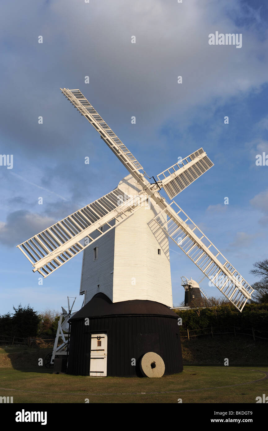 South downs windmills sussex hi-res stock photography and images - Alamy